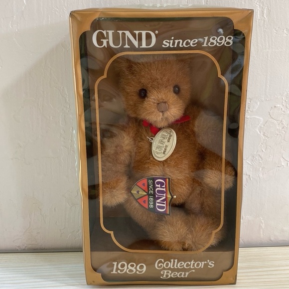 Gund | Other | Gund 989 Collectors Bear | Poshmark